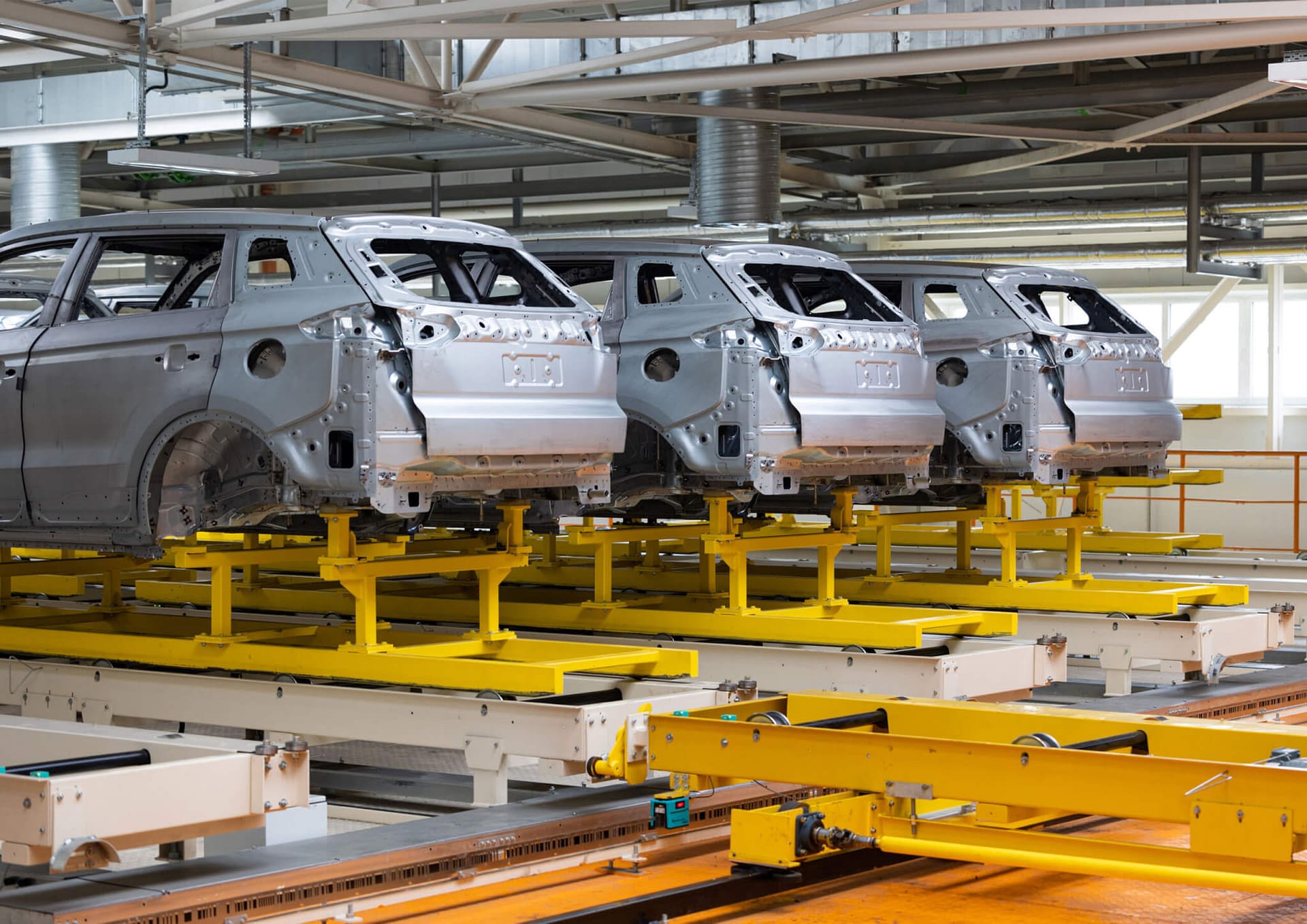 Rising popularity of CASE Mobility drives shift from traditional to advance E/E architecture