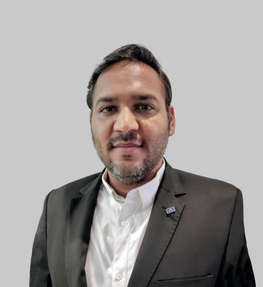 Hitesh Jain - Evalueserve