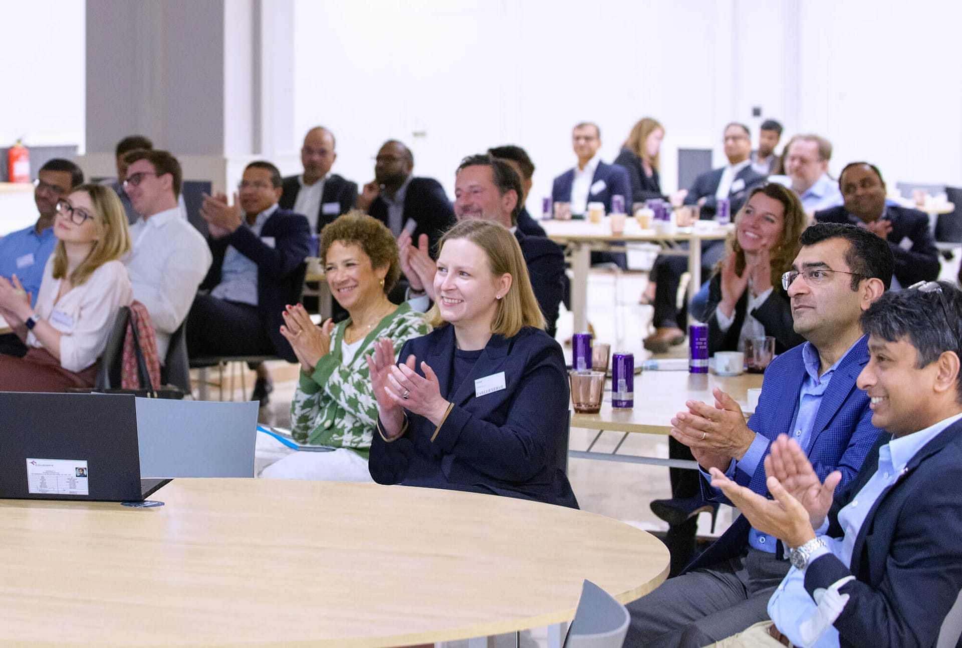 Evalueserve | Analytics and Domain-Specific AI Solutions